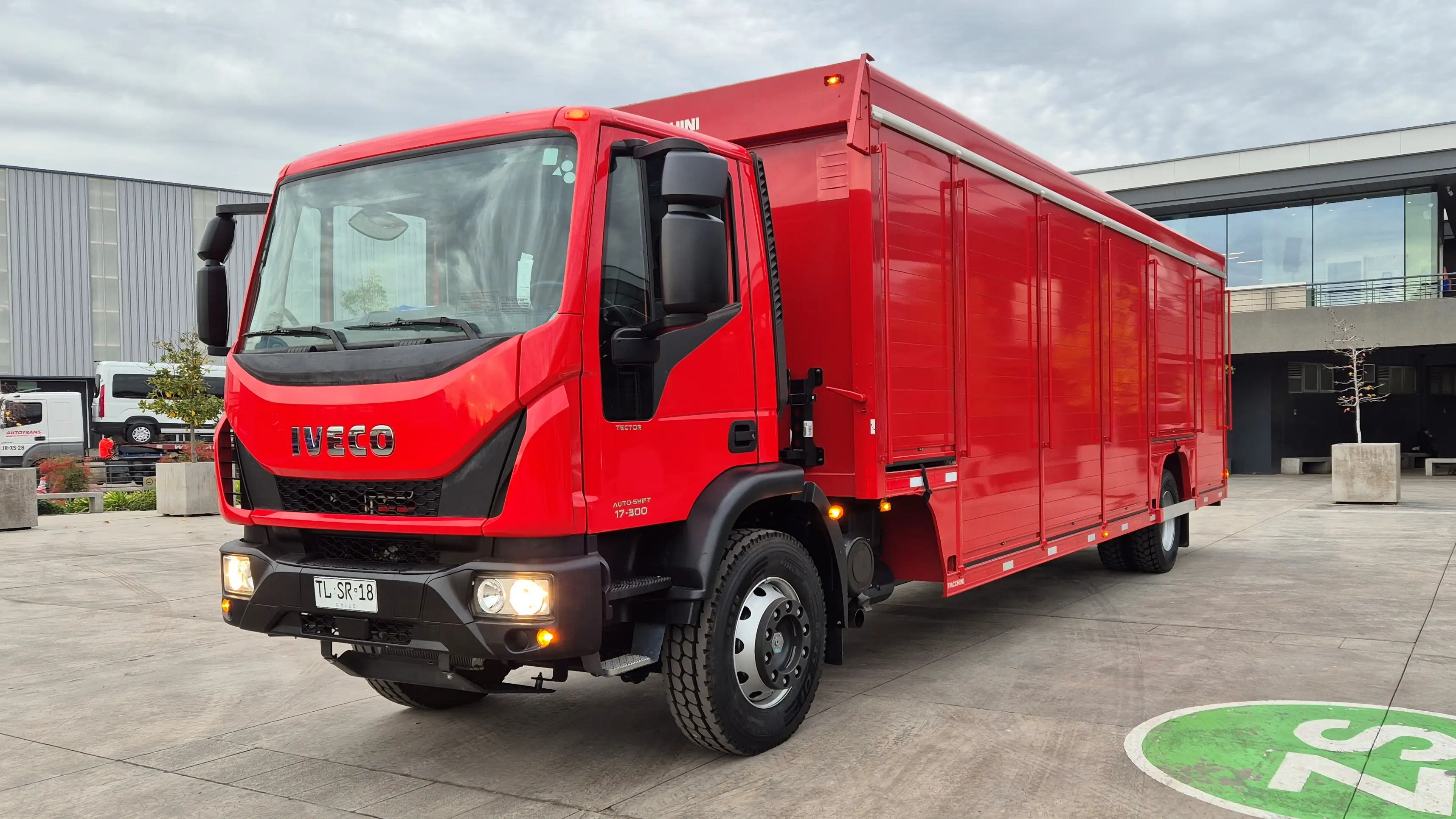 Iveco Chile - Venta de camiones y vans Daily nuevos - Home - Iveco